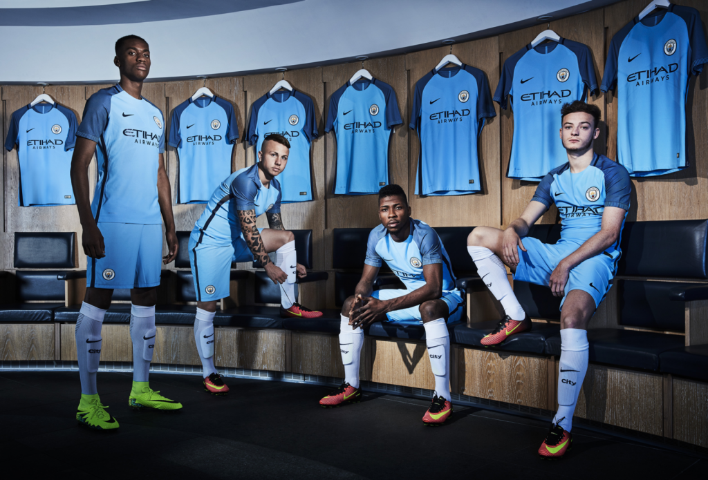 Under Armour nouvel équipementier de Manchester City ? - Sport Buzz ...