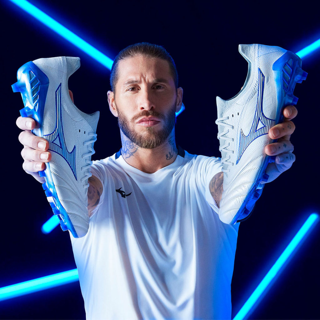 Football - Sergio Ramos devient ambassadeur de la marque Mizuno - Sport ...