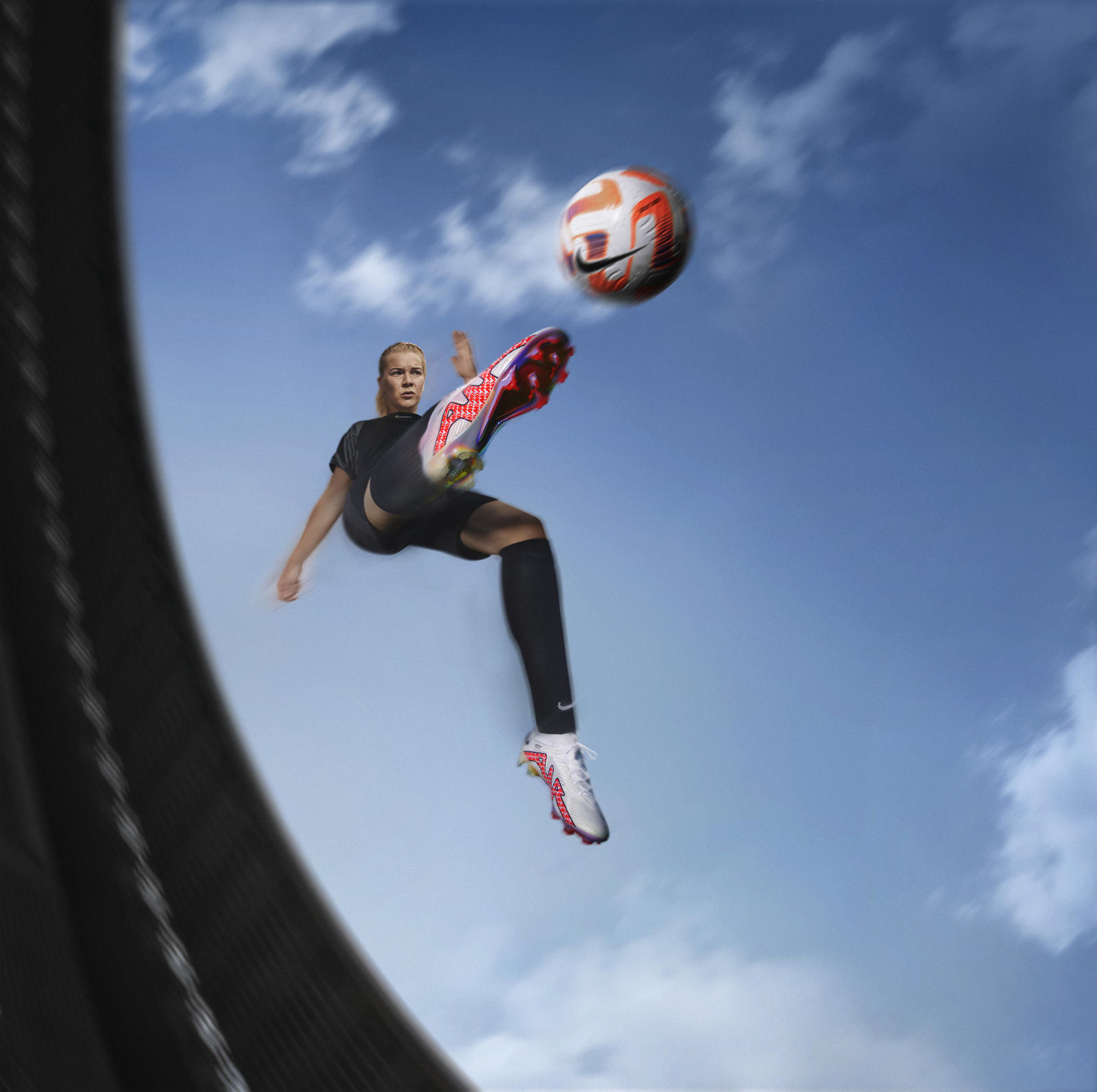 Nike et Kylian Mbappé dévoilent la nouvelle chaussure Air Zoom ...