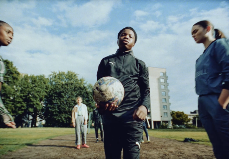 Puma dévoile son nouveau film de marque "Fearless" à l'aube de la Coupe ...