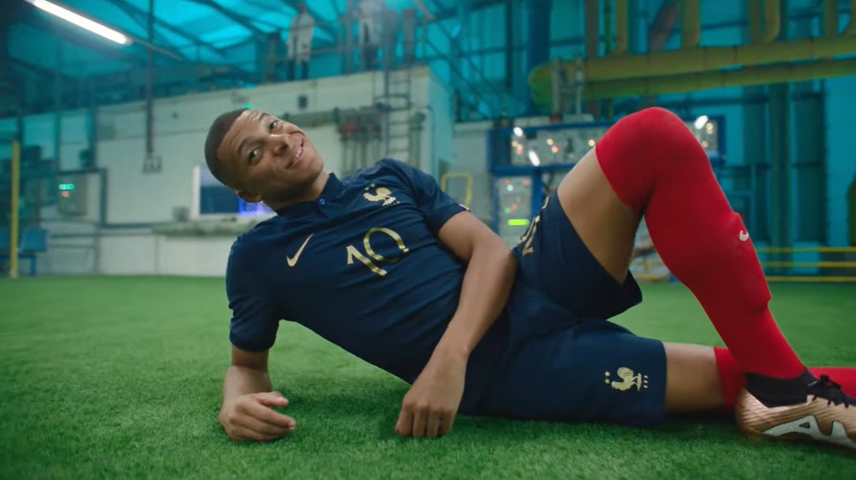 Nike dévoile sa nouvelle publicité "Footballverse" en marge de la Coupe ...