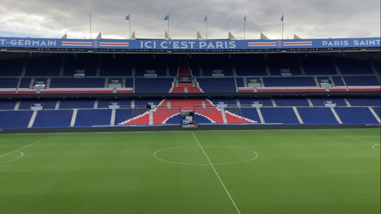 Construction du nouveau stade du PSG : Poissy et Massy en finale