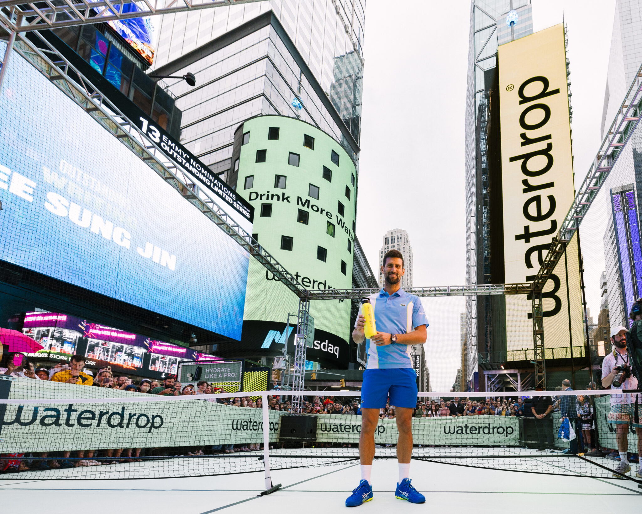 US Open 2023 : un sponsor de Novak Djokovic s'invite sur Times Square ...