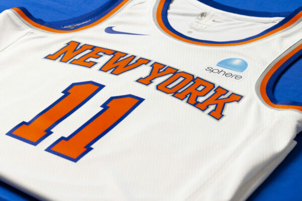 NBA - Sphere nouveau sponsor maillot des New York Knicks - Sport Buzz ...
