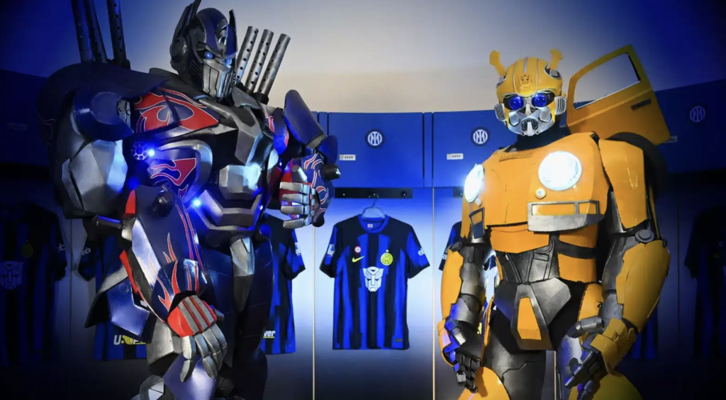 Le logo Transformers sur le maillot de l’Inter - Sport Buzz Business