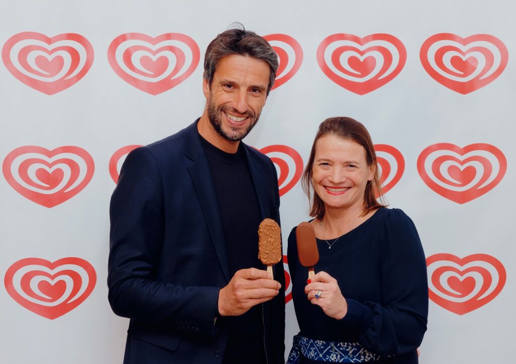 Les glaces Miko nouveau supporter officiel de Paris 2024 (Magnum ...