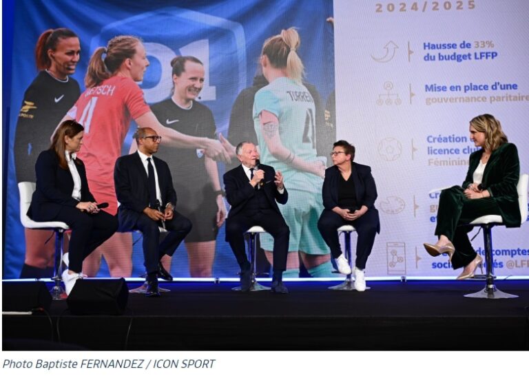 La FFF présente la nouvelle Ligue Féminine de Football Professionnel (LFFP) et les logos de l ...