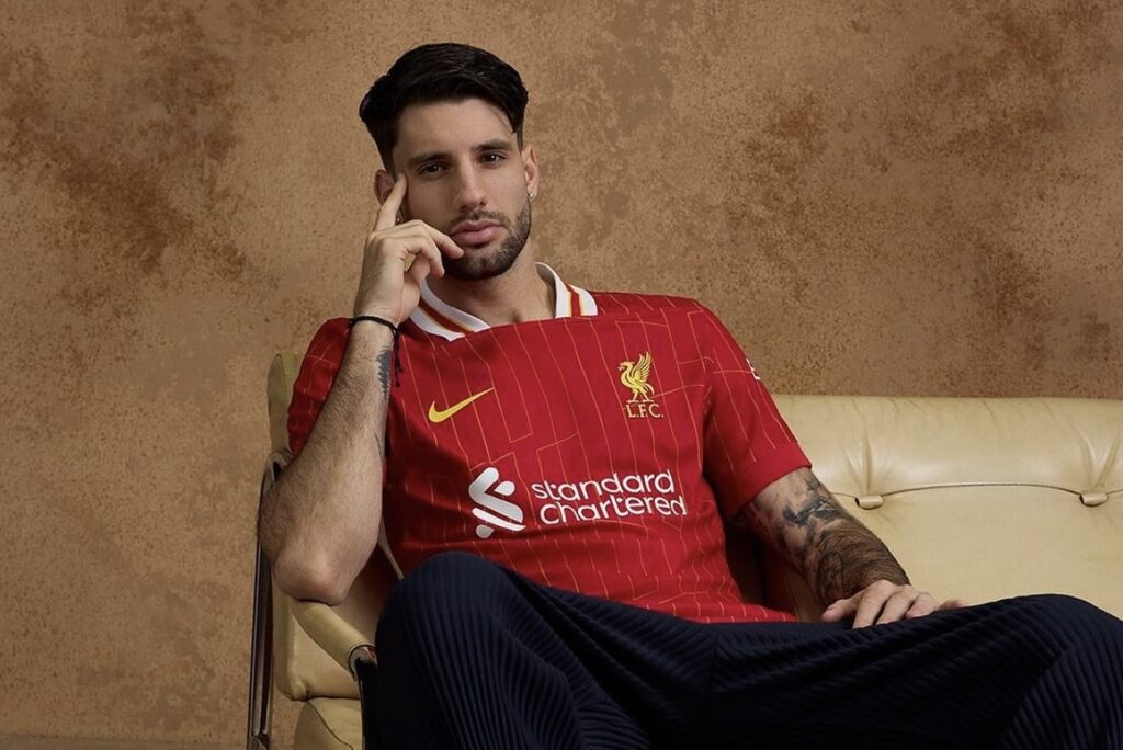 Nike dévoile le maillot 2024/2025 de Liverpool FC - Sport Buzz Business