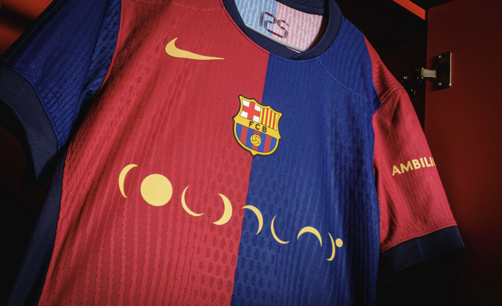Sponsoring - Coldplay sur le maillot du FC Barcelone face au Real ...